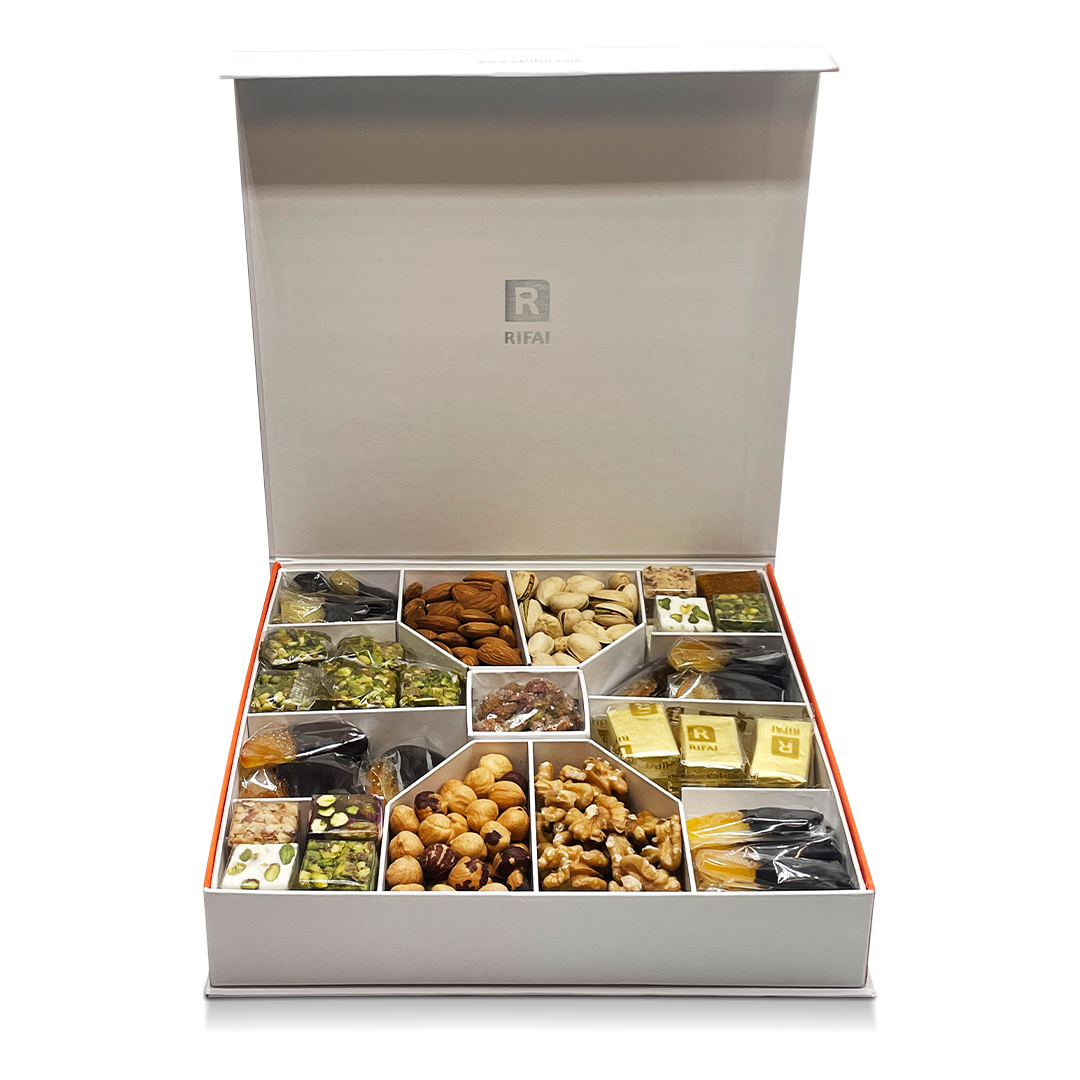 Magnetic Box With 7 Delicacies - Rifai Lebanon
